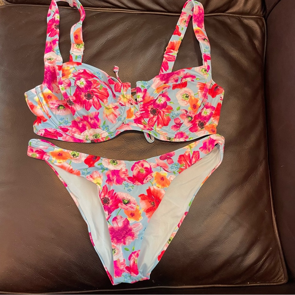 Victoria's Secret Bikini Poppy Floral Size 36d Medium - Gem